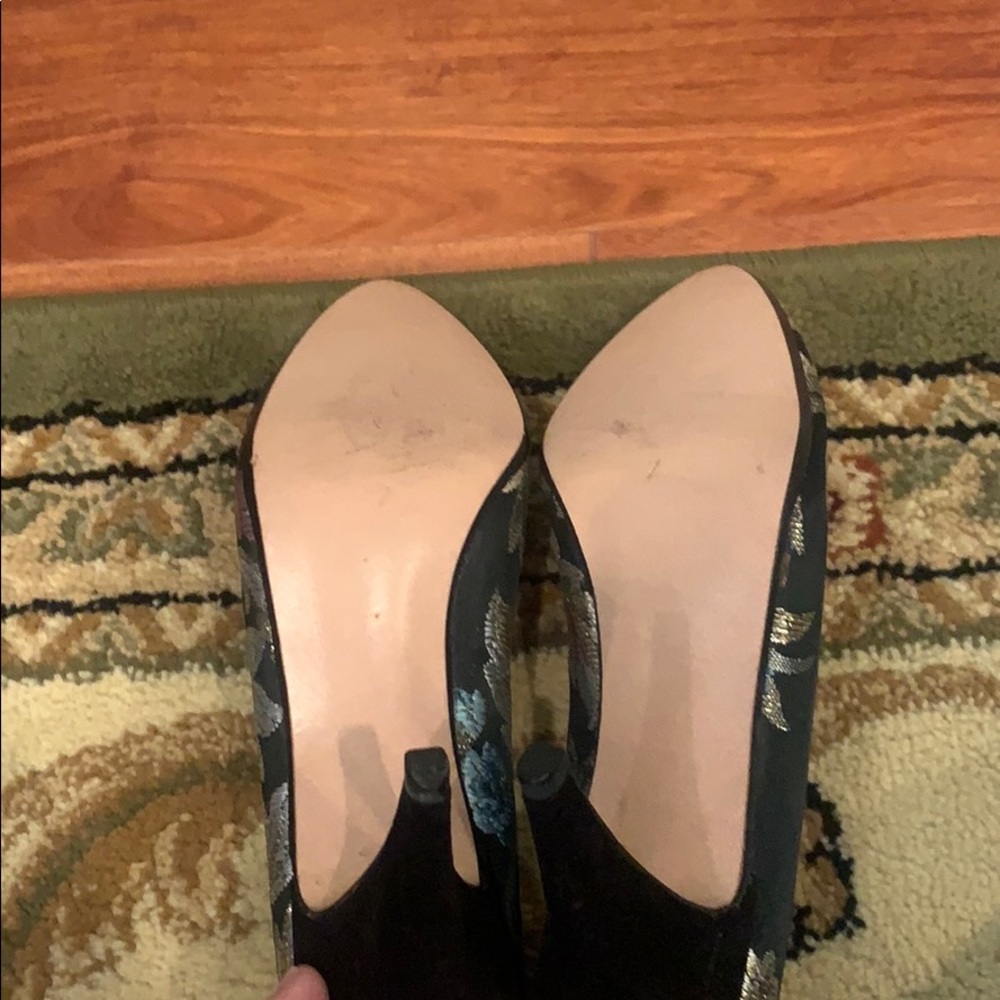Brand New Willy Van Rooy Fun Heels - Gem